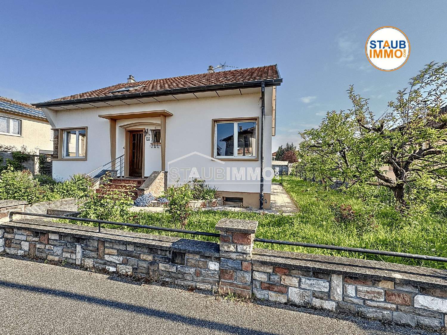 Immobilie zu verkaufen Stadt Dorf Huningue (Region Haut-Rhin ...